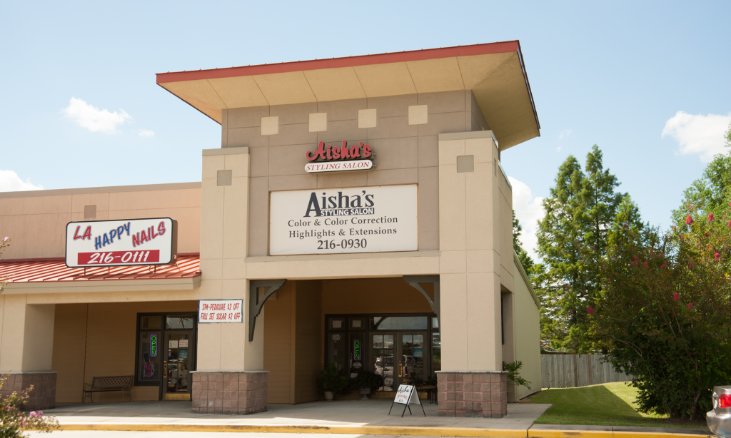 Aisha's Styling Salon – Over 31 Years Experience!
